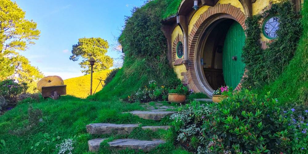 Grandir dans le monde : Tolkien VS Disney | Postap Magazine